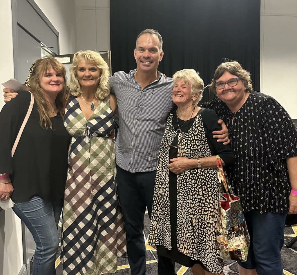 ROB YOUNG - COMEDY HYPNOTIST | Cazalys